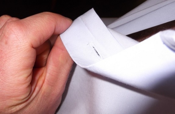 How to show less chest hair: Secret button #2.5