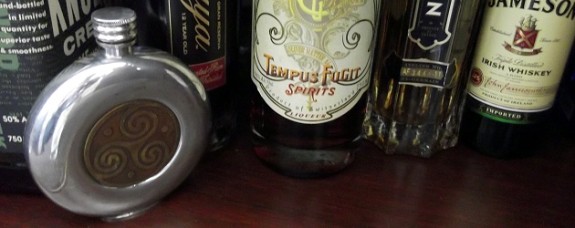 12 Days of Dappered #2 – A flask (and something to go in it)