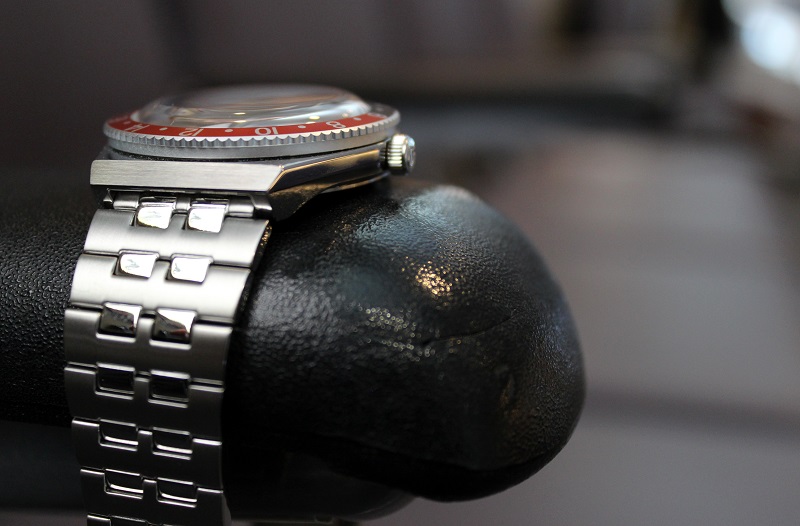 In Review: The Q Timex GMT
