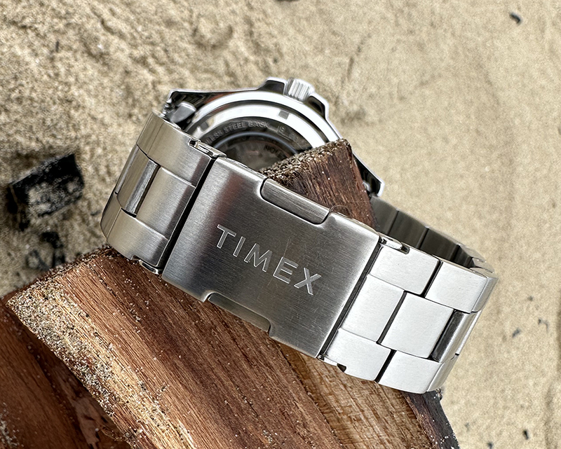 In Review: The Automatic Timex Harborside Coast Dive-Style Watch