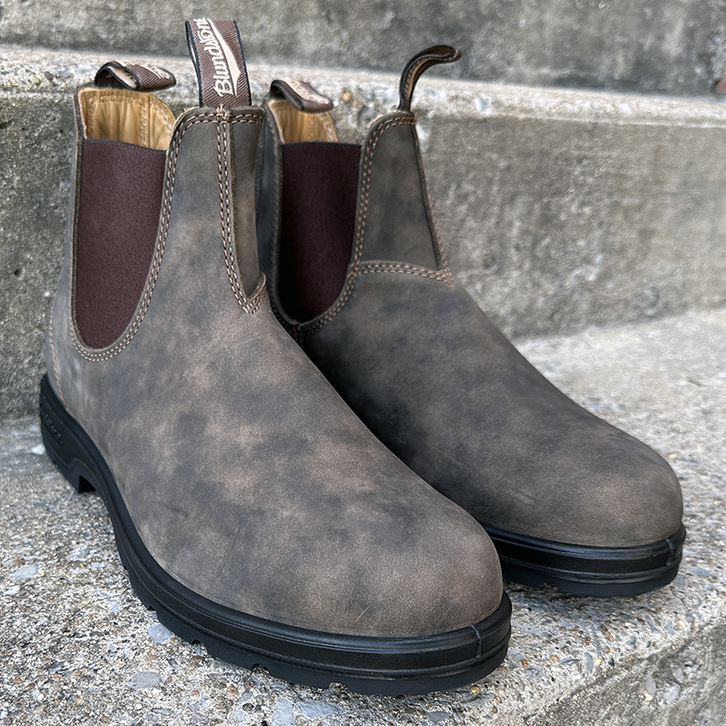 In Review: Blundstone #585 Chelsea Boots